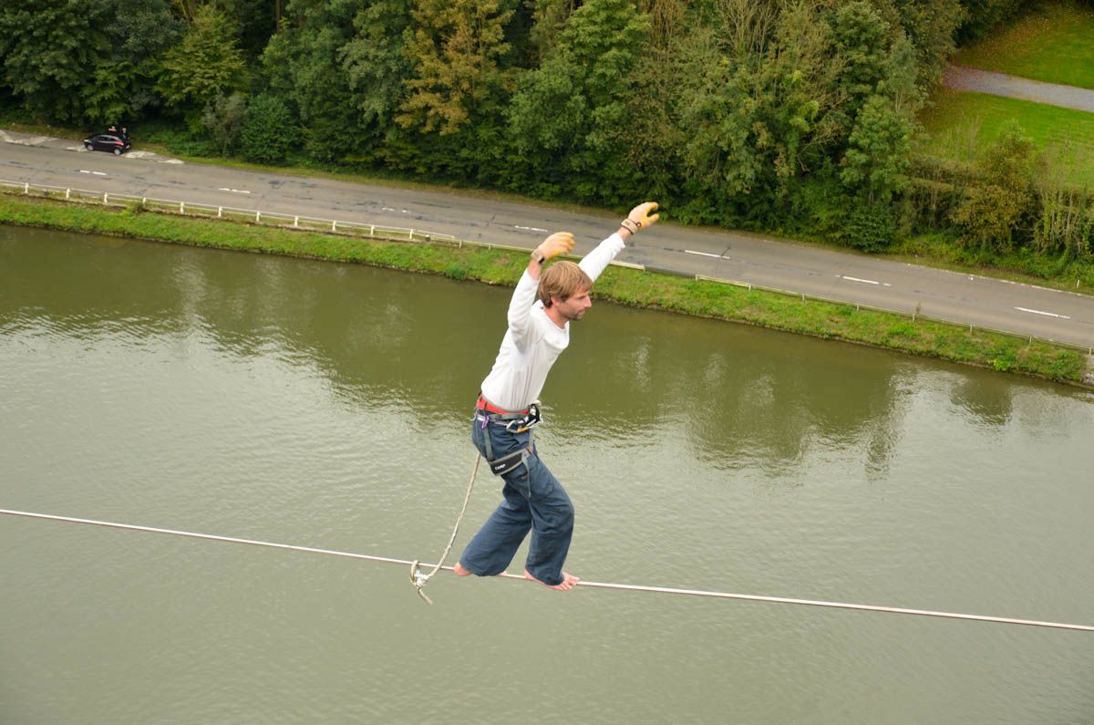 Récit : l'aventure des highlines à Freyr Récit : l'aventure des ...